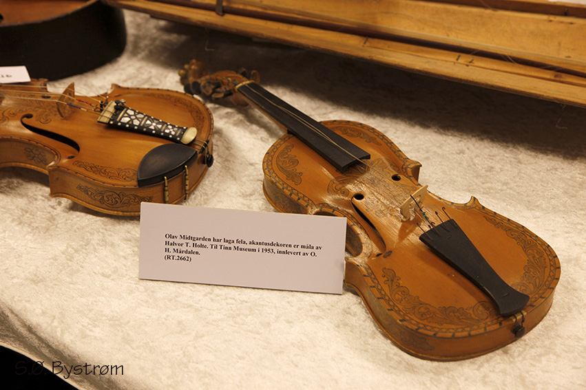 Nokre musikkintrument frå Tinn museum si samling - DigitaltMuseum