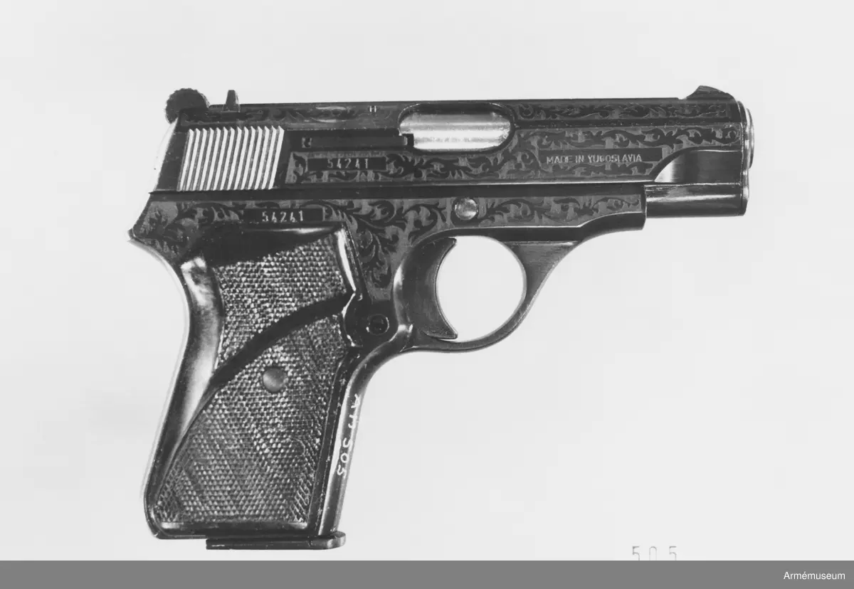 Pistol m/1970 -Armémuseum / DigitaltMuseum