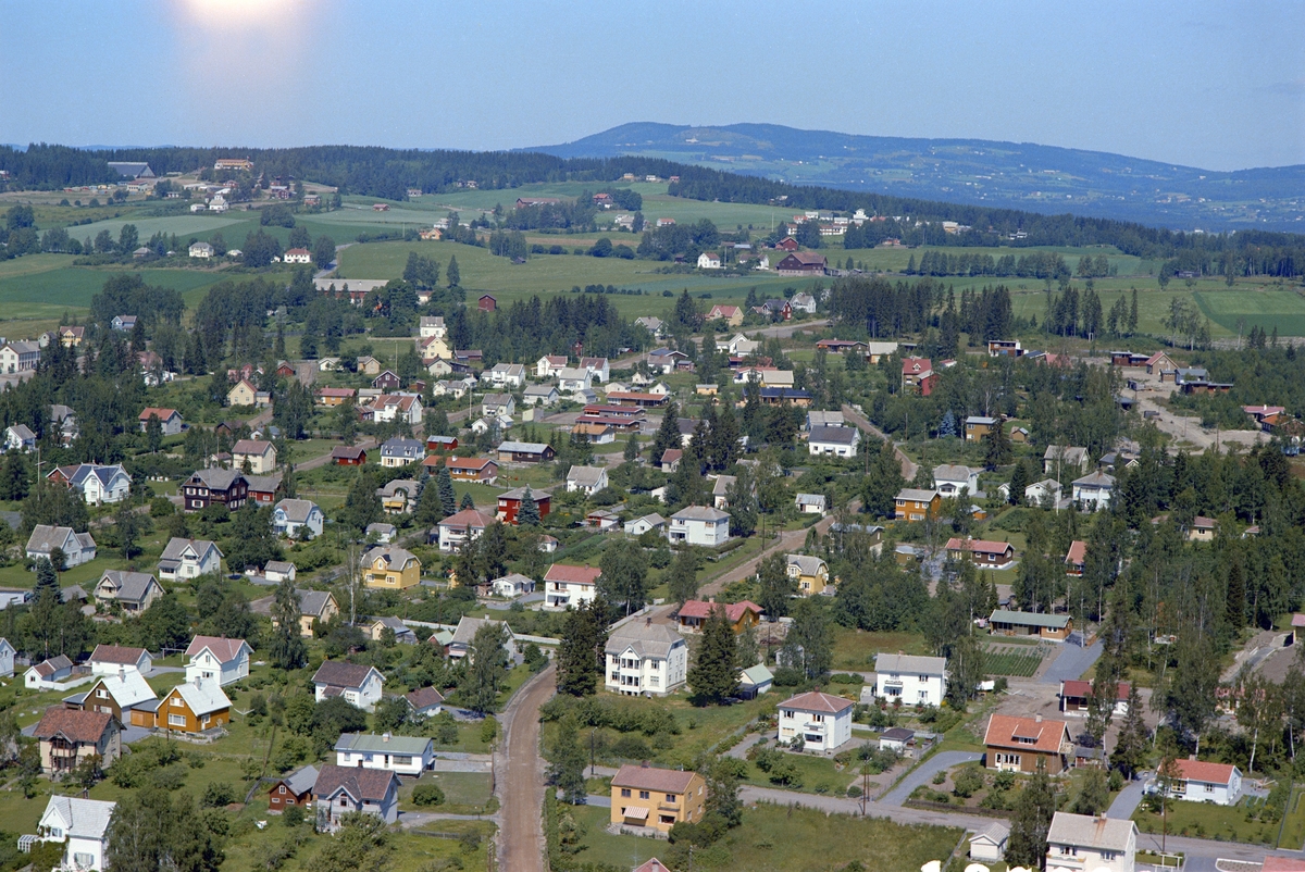 Hamar, flyfoto, panorama, oversikt over villabebyggelse i bydelen Ajer ...