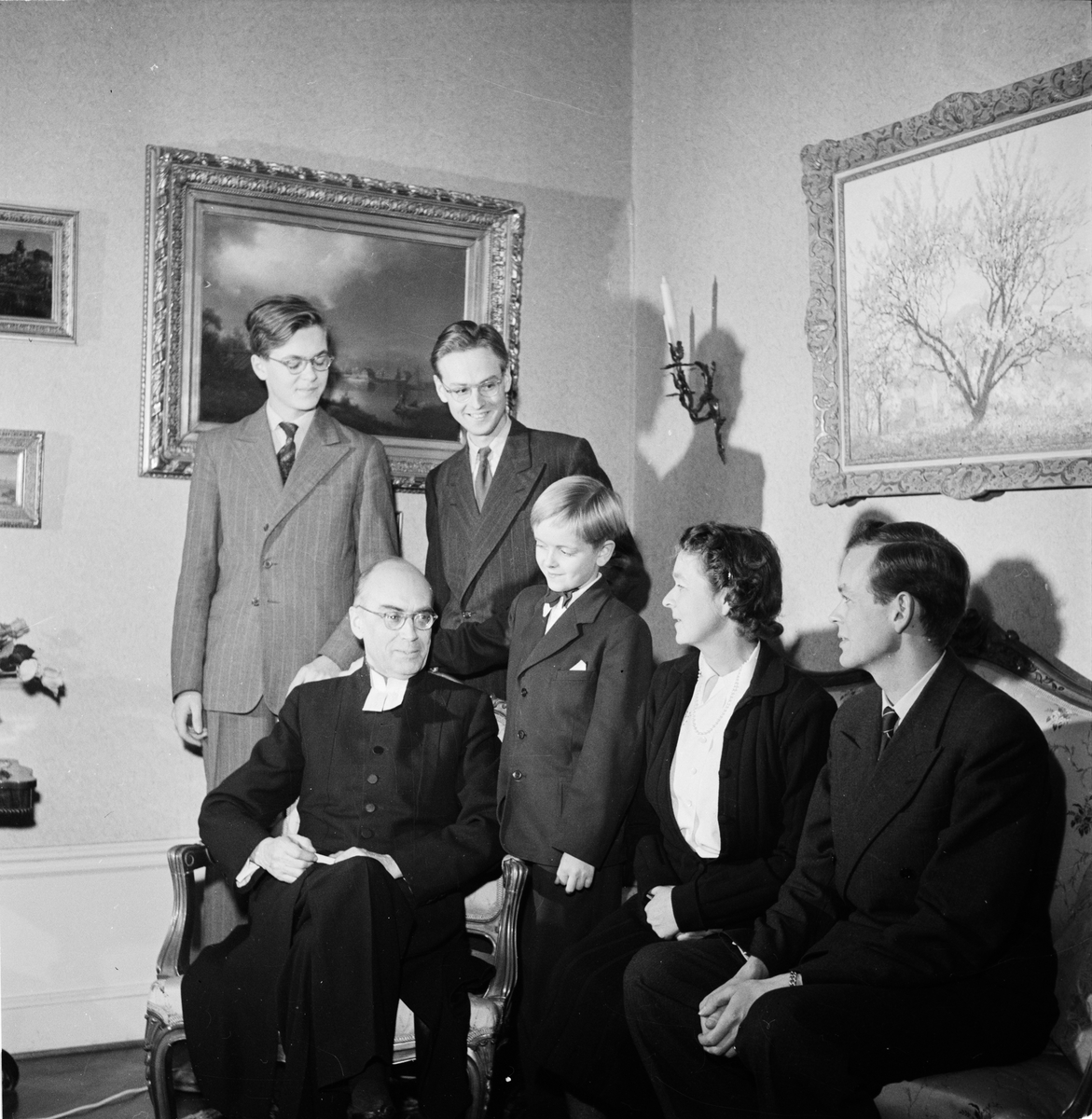 "Prof. Dick Helander biskop i Strängnäs", Uppsala 1952 -Upplandsmuseet ...