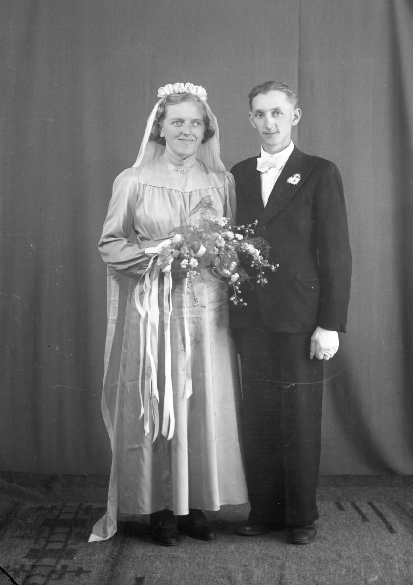 Brudebilde av Anne Espeset og Olav Krusedokken. -Gol bygdearkiv ...