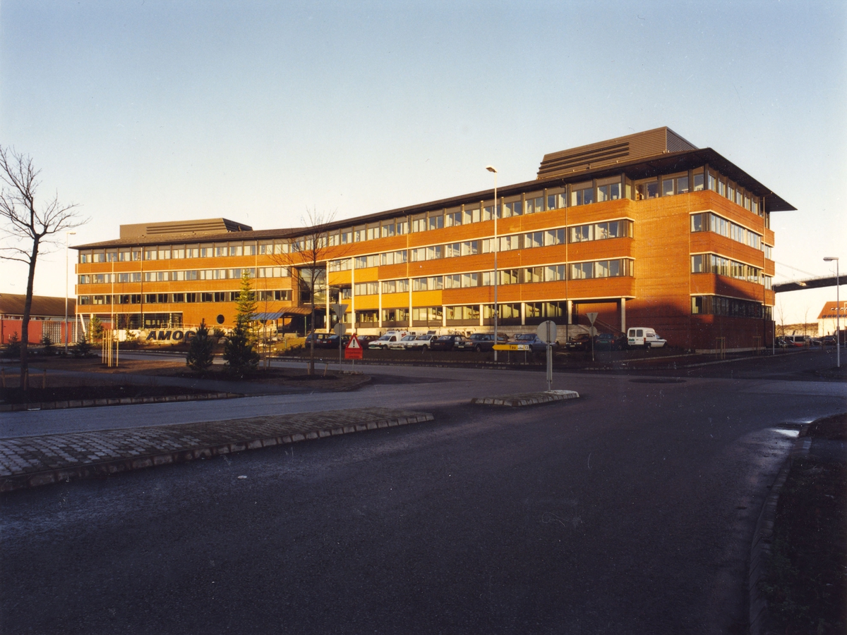 Amocos kontorbygg ved Bekhuskaien i Stavanger sentrum. I desember 1994 ...