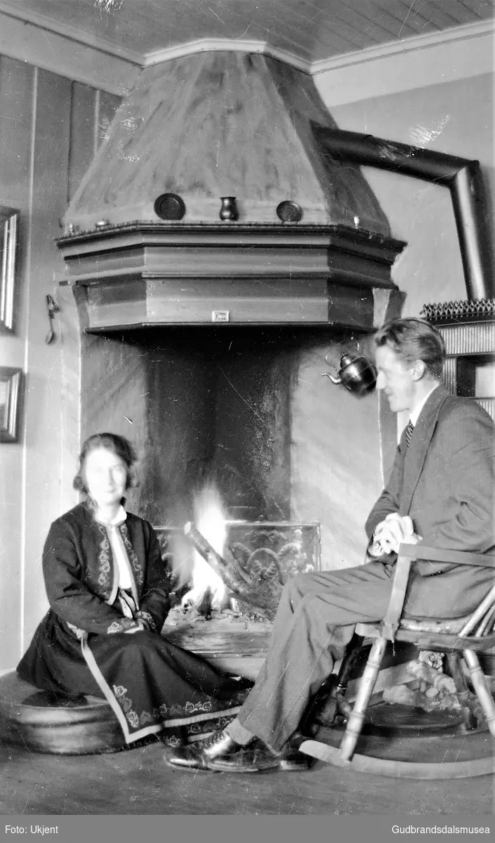 Borghild og Simon Dahlen, men hvor er bildet fra, Seljord eller Ringebu ...