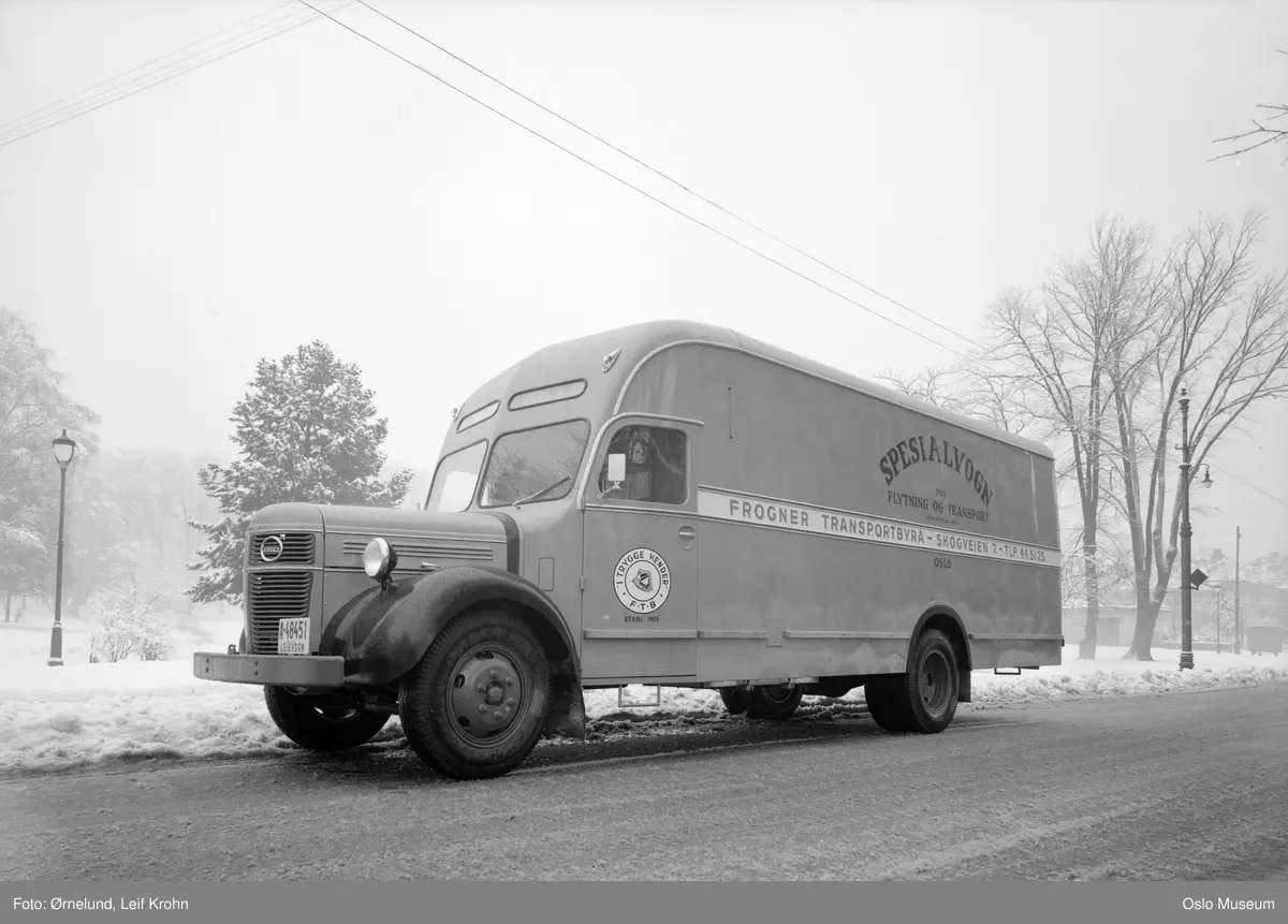 Flyttebil fra Frogner transportbyrå. -Oslo Museum / DigitaltMuseum