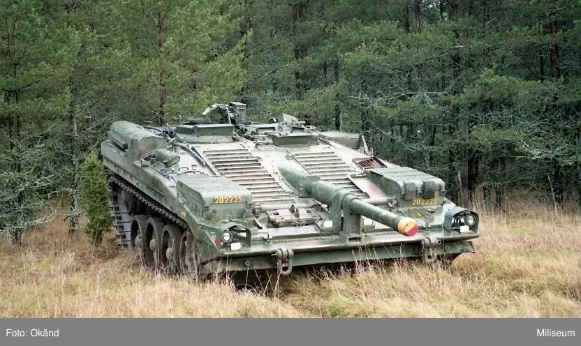 Strv 103 (Stridsvagn 103) "S-Vagnen". -Miliseum / DigitaltMuseum