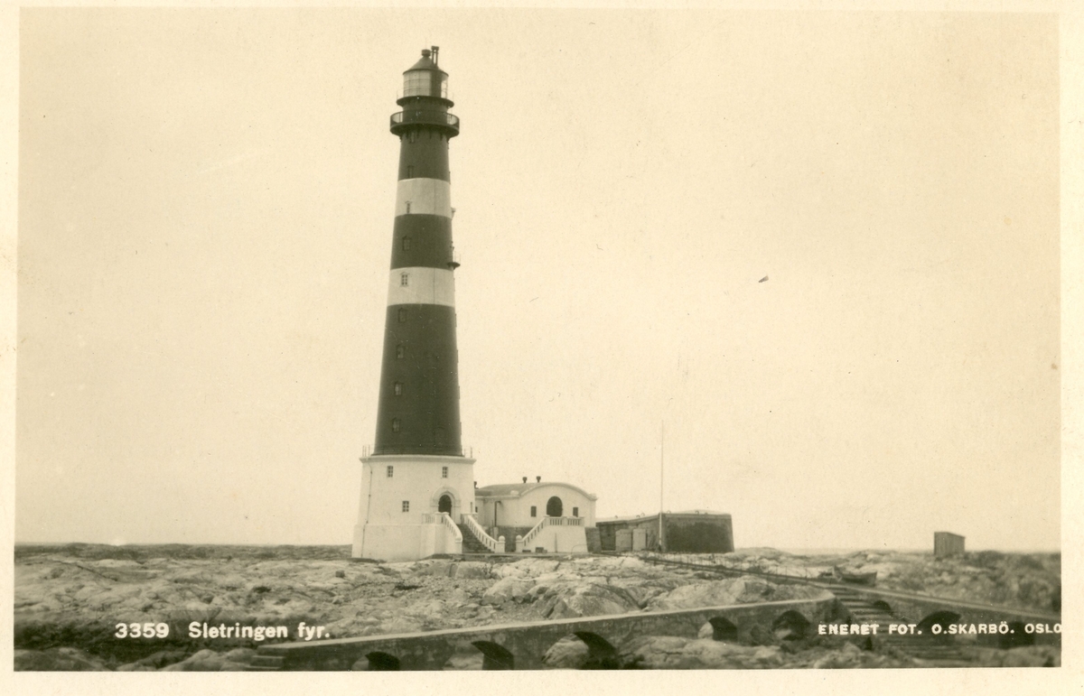 Prospektbilde : Sletringen fyr på Titran, Frøya -Kystmuseet i Sør ...
