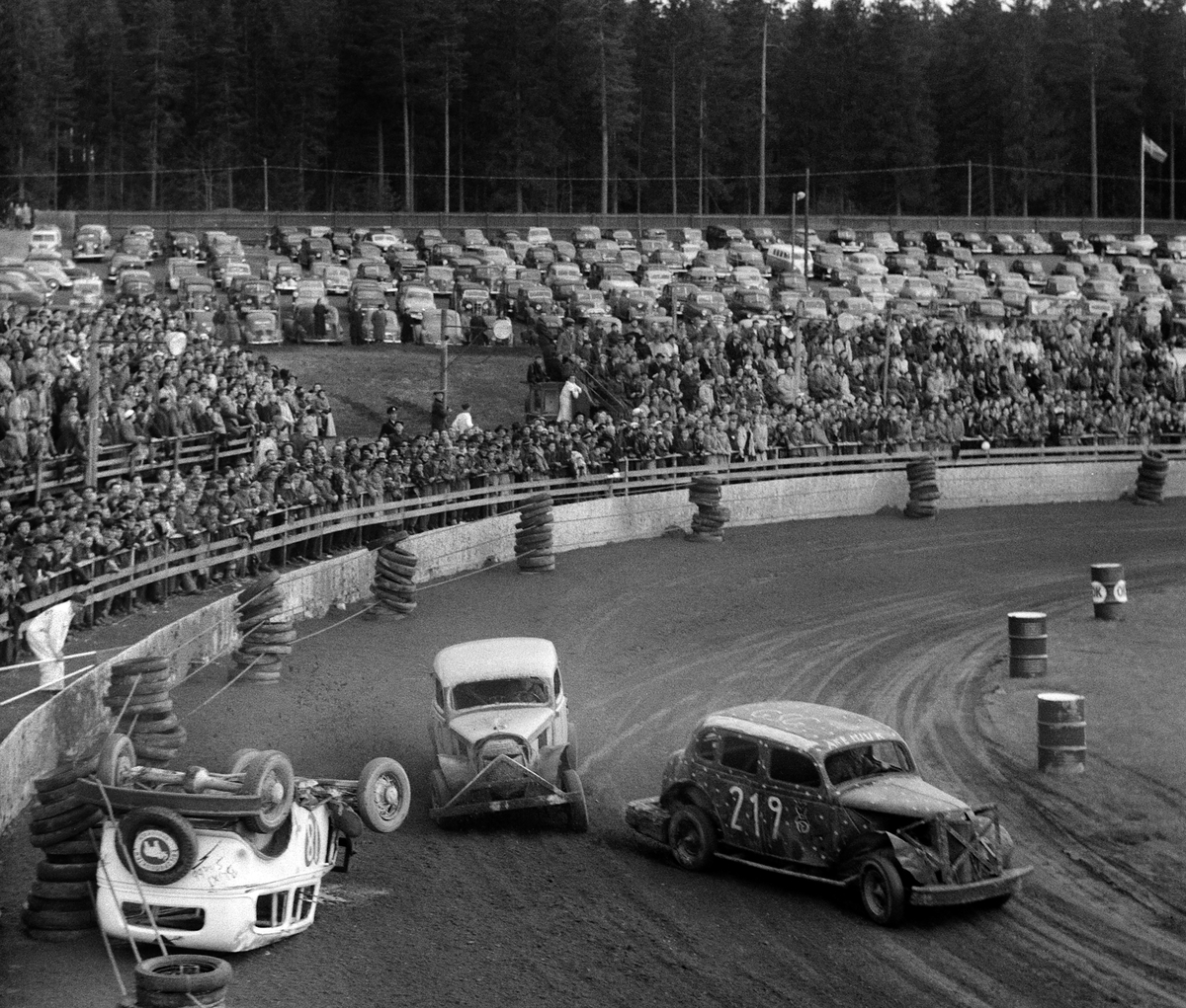 Hårda tag -Östergötlands museum / DigitaltMuseum