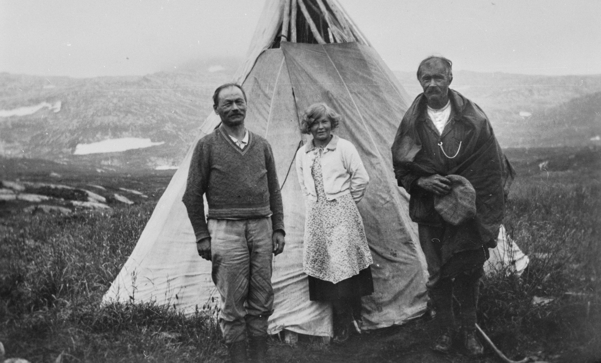 Gunnar Njarka, Eli Njarka? og Peder Vesterfjell -Helgeland Museum ...