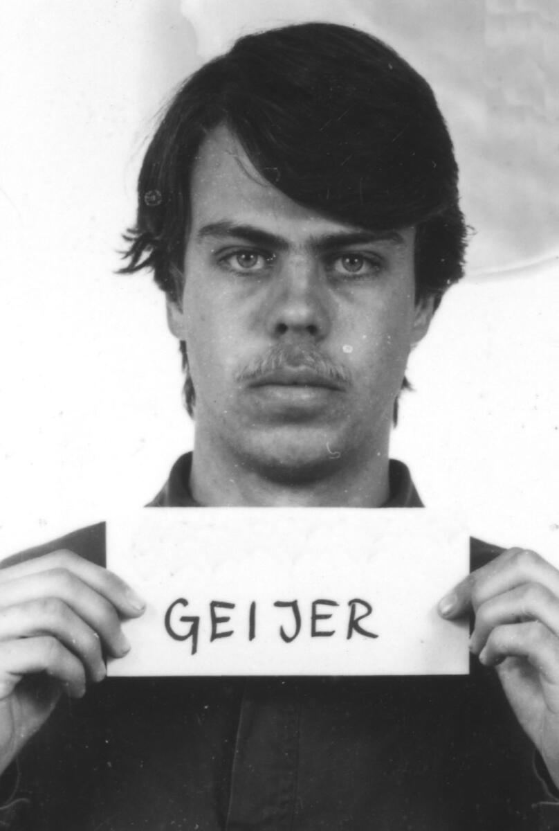 Ett ID-kort på Geijer, PB/Rep -Garnisonsmuseet Skaraborg / DigitaltMuseum