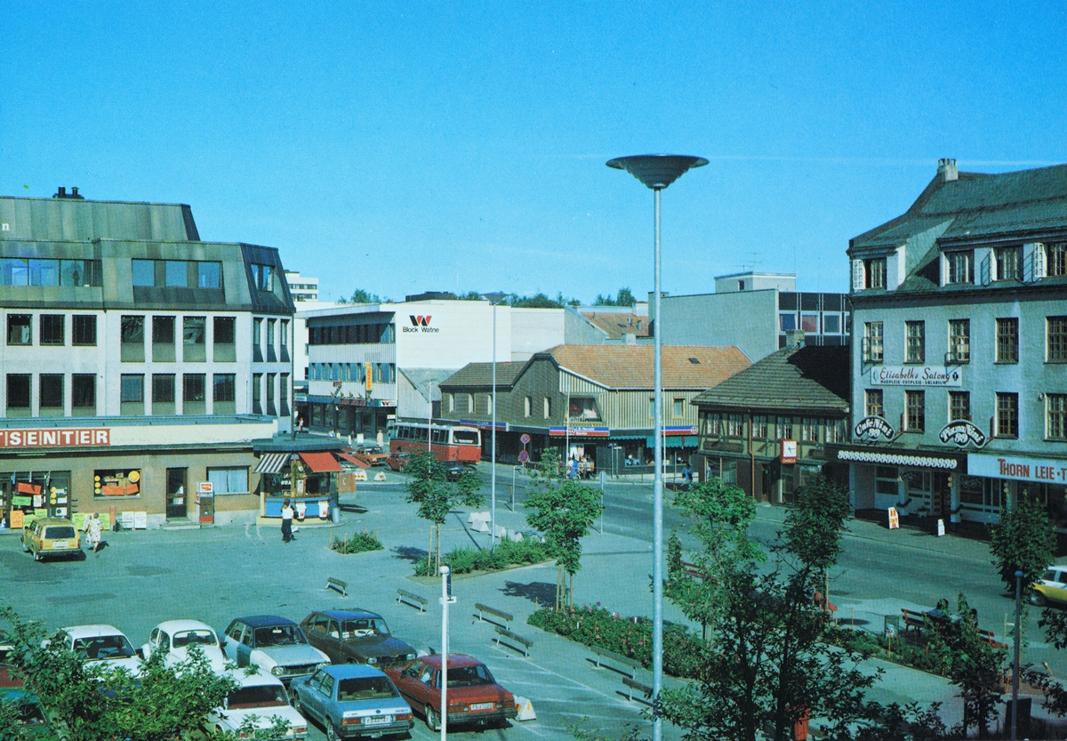Postkort, Hamar, Østre Torg, Vangsvegen, parkeringsplass, kjøpesenter i ...