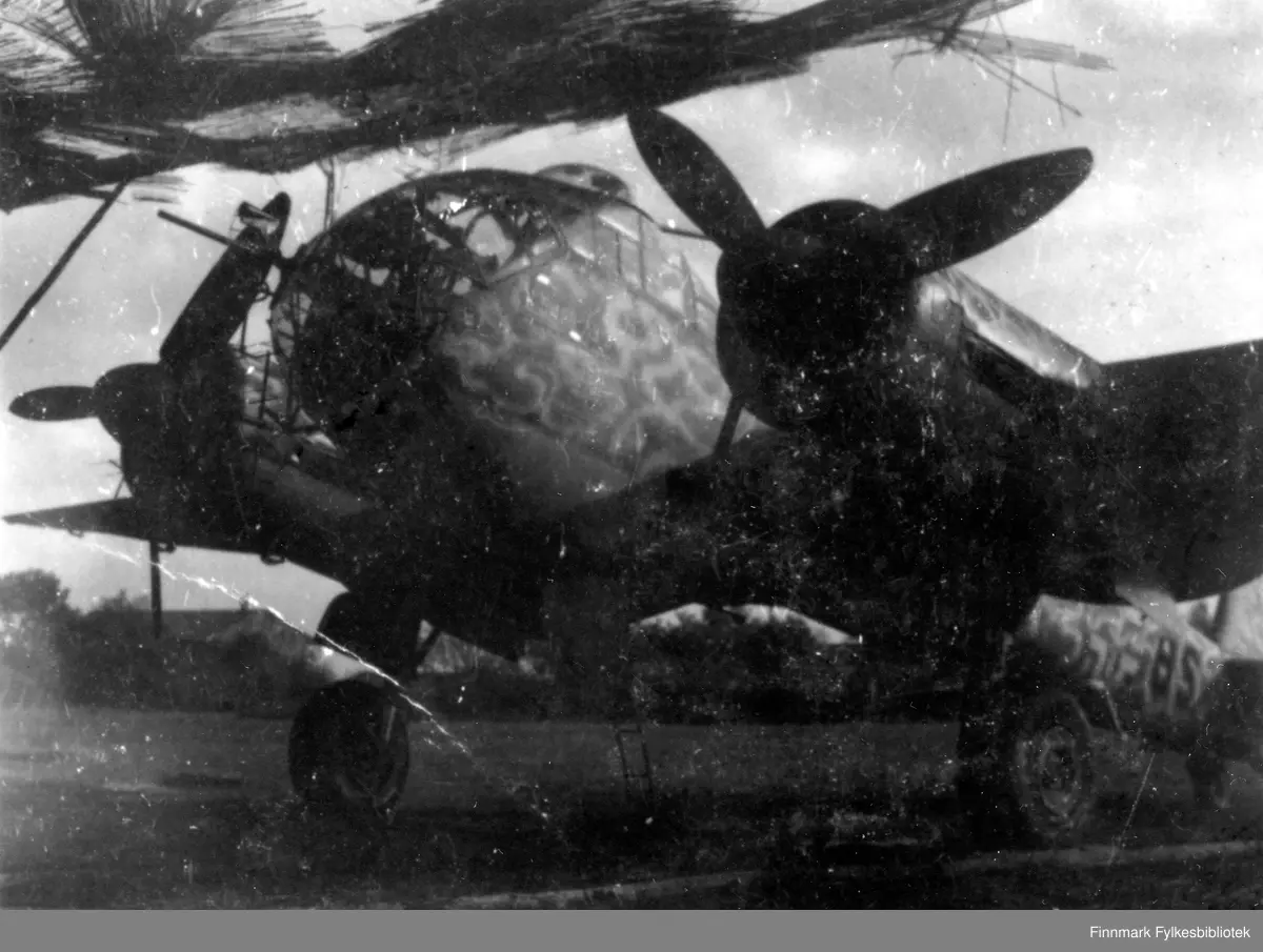 Junkers Ju 188A-3 med kjennetegn 1H+BS (trolig verknummer 190336) fra 8 ...
