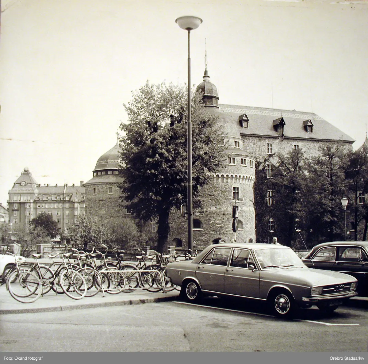 Örebro slott från Engelbrektsgatan, 1970-tal -Örebro Stadsarkiv ...