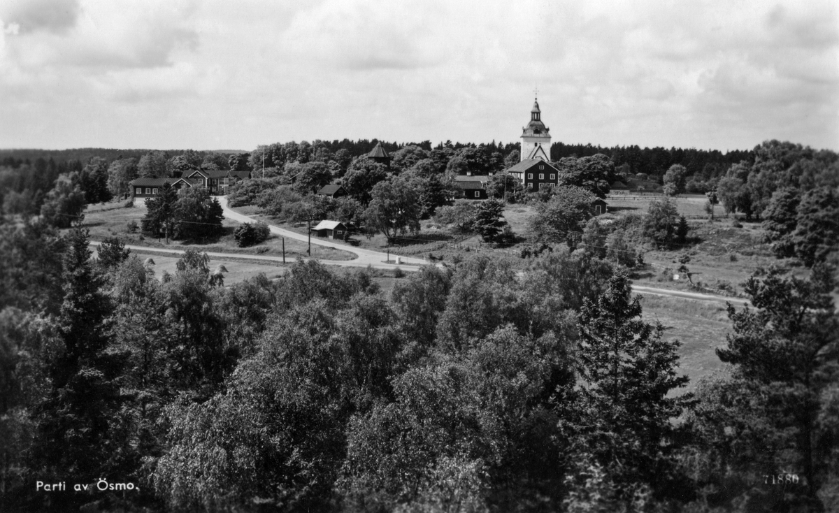 Utsikt över Ösmo kyrka -Nynäshamn kommun / DigitaltMuseum