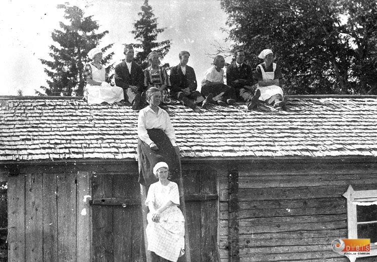 På taket Grota-Bricken, Skomakra-Jonas Jonsson, Alma Kvarmans, Folke ...