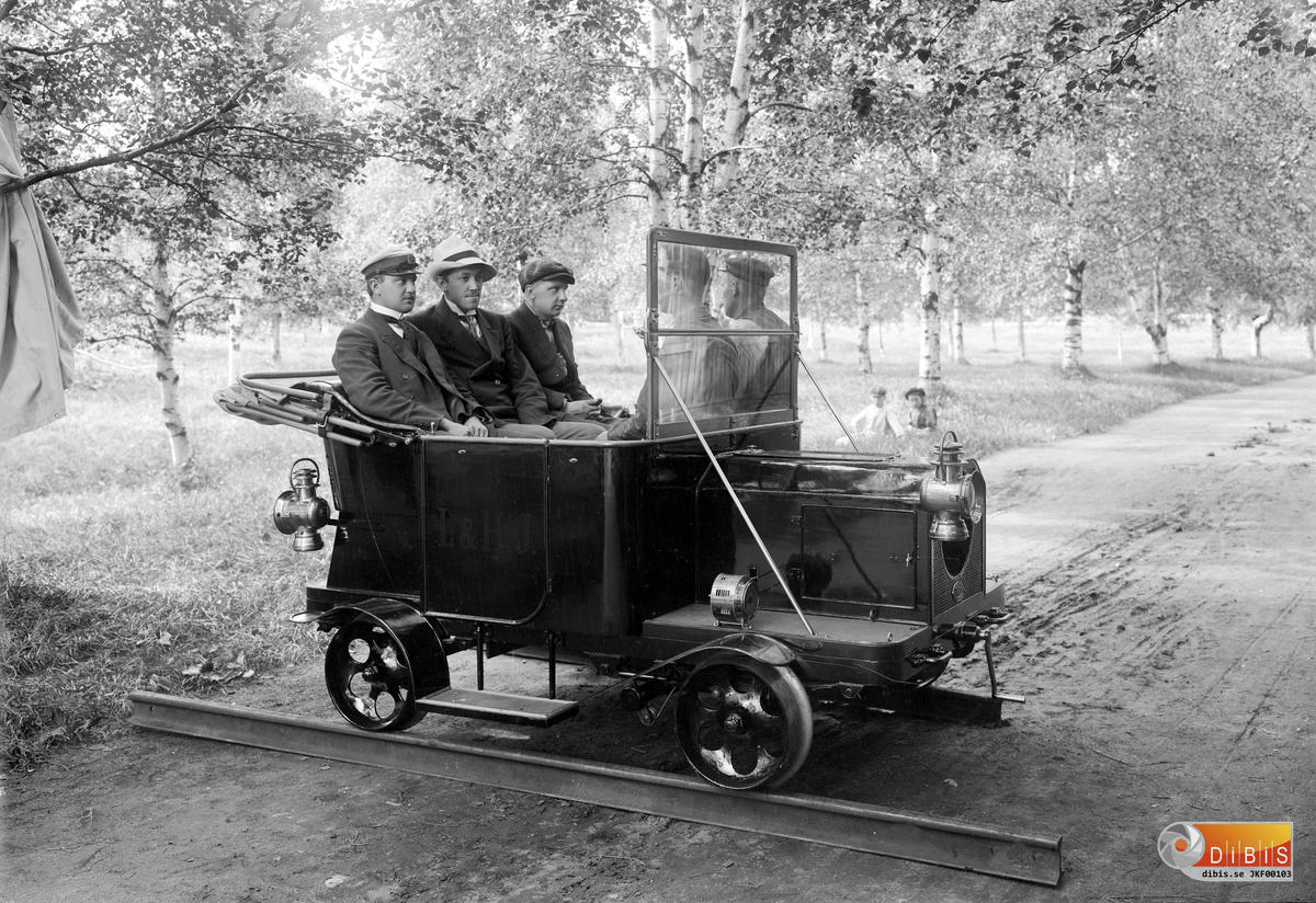 Dressin tillverkad vid Ljusne Mekaniska Verkstad. -Digital Bild i ...