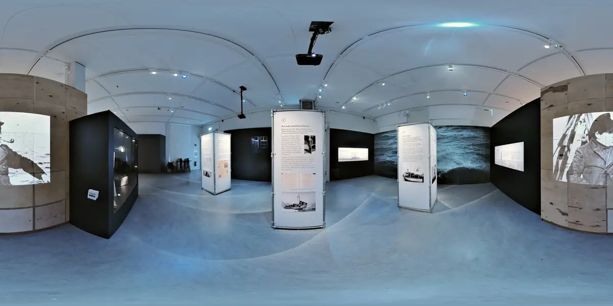 Räddningen över sundet - DigitaltMuseum