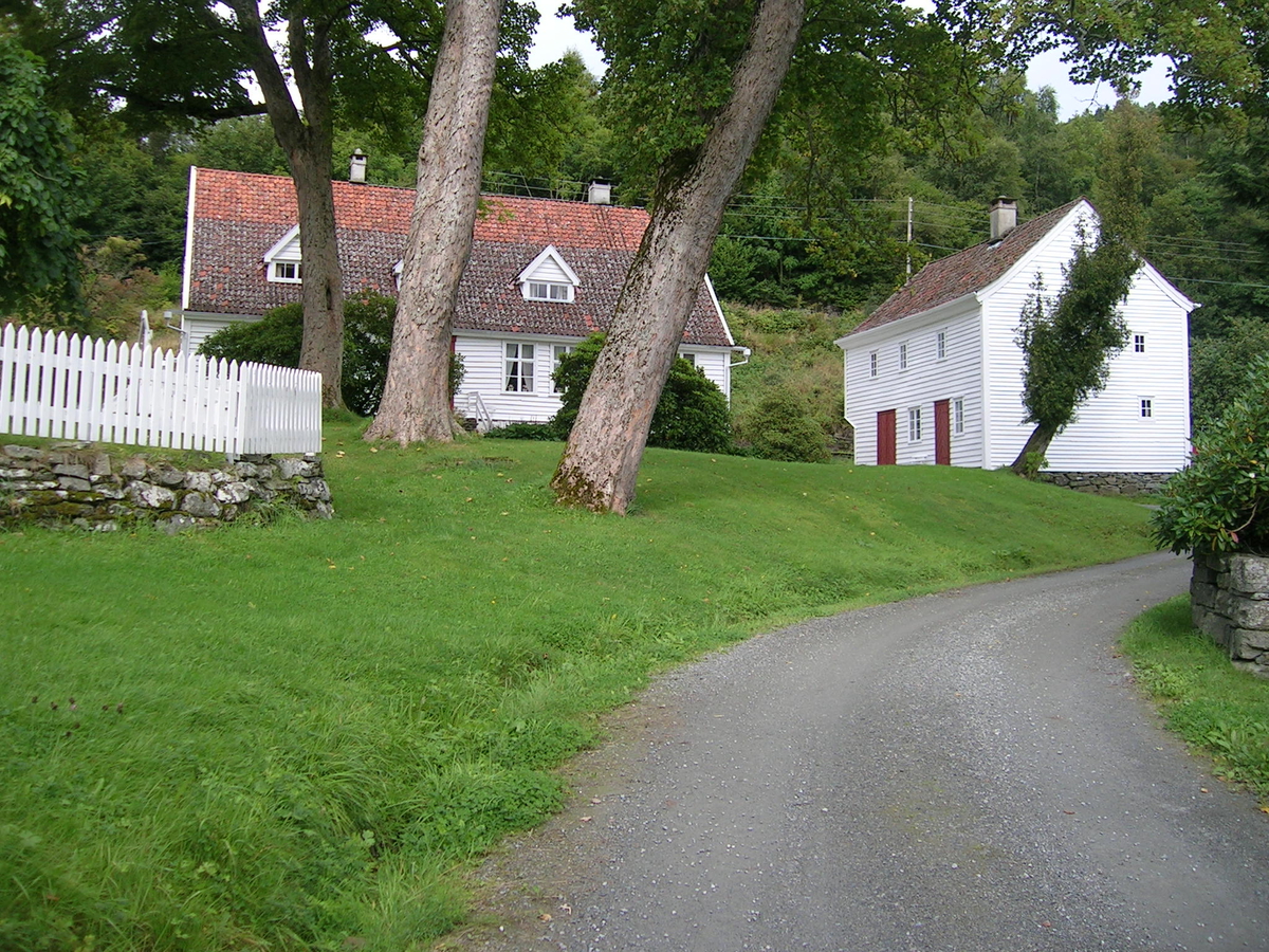 Fjelberg prestegard - DigitaltMuseum