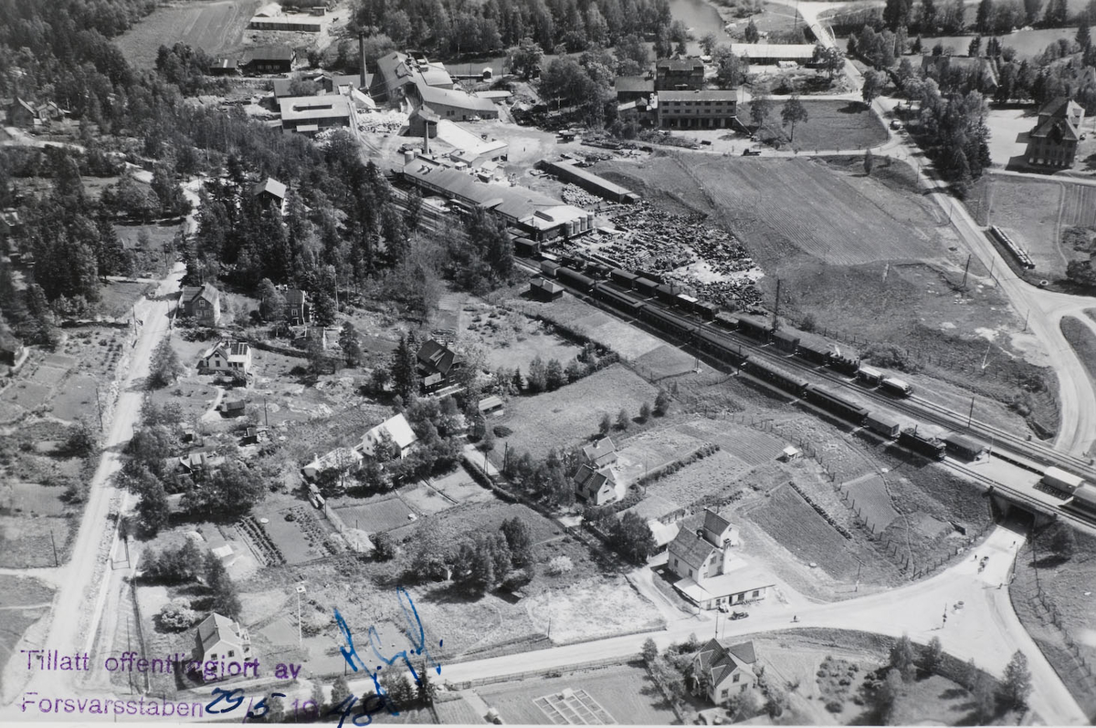 FJELLHAMAR JERNBANESTASJON STASJON -Museene i Akershus / DigitaltMuseum