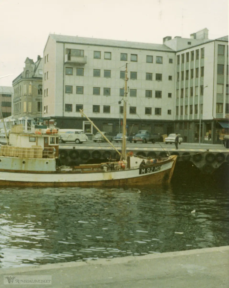 Båten "Norliner" ble bygget ved Iver Hagens Båtbyggeri på Hjelset i ...