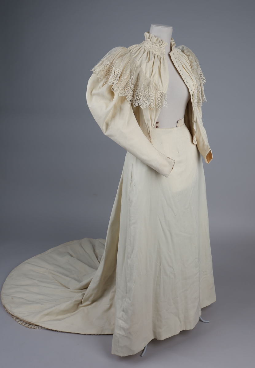 Kjole -Hordamuseet / DigitaltMuseum