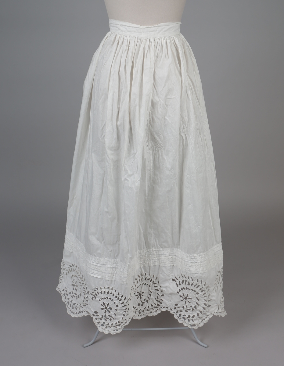 Kjole -Hordamuseet / DigitaltMuseum