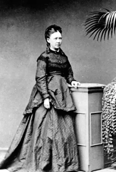 Hamar, Netta Agersborg, barn av apoteker Andreas Vilhelm Agersborg og ...