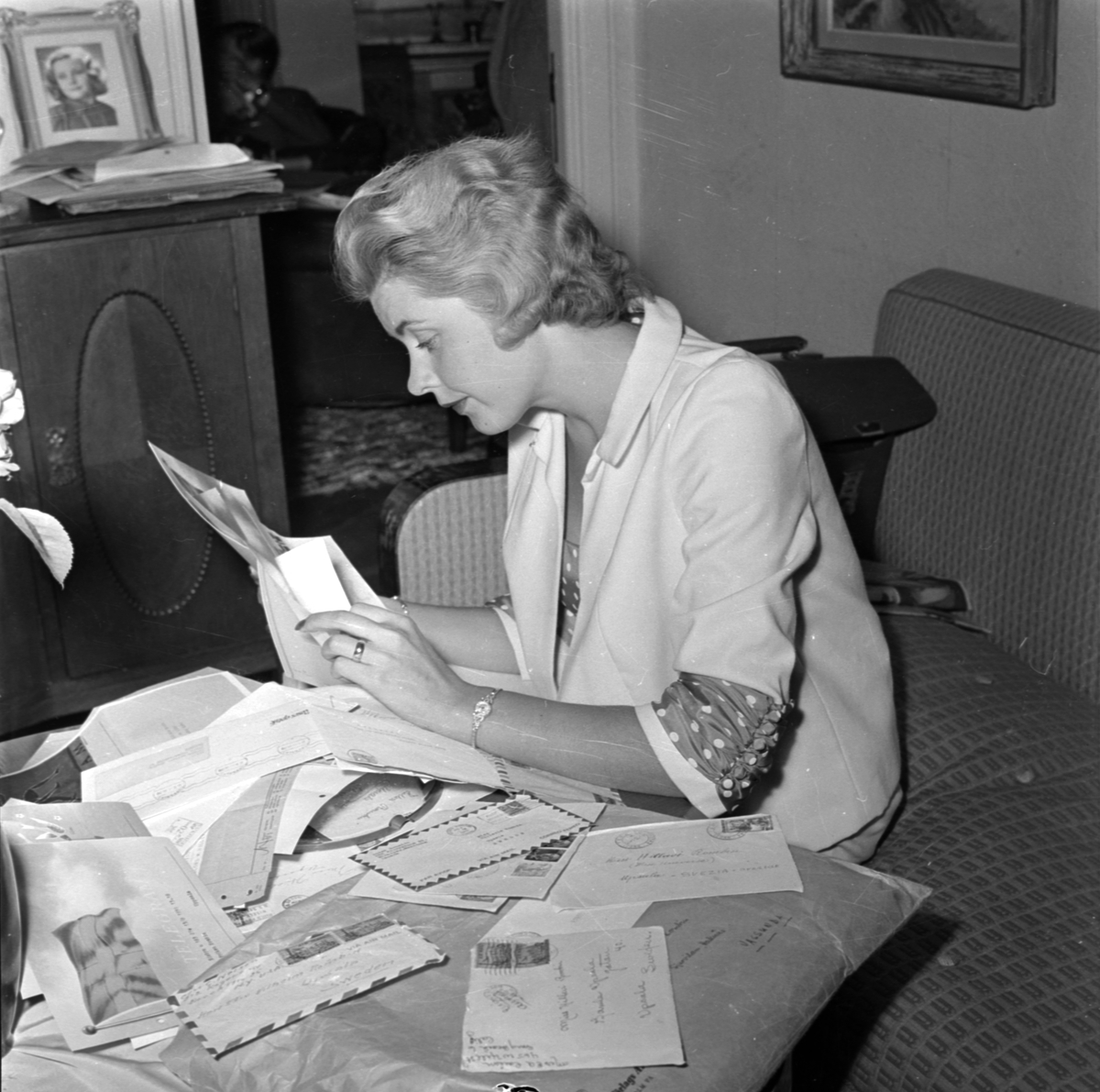 Miss Universum, Hillevi Rombin, inför Amerikaresan, Uppsala 1955 ...