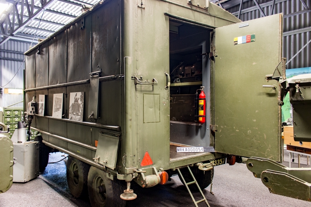 Eldledningsradar PA 31 -Museum för rörligt kustartilleri / DigitaltMuseum