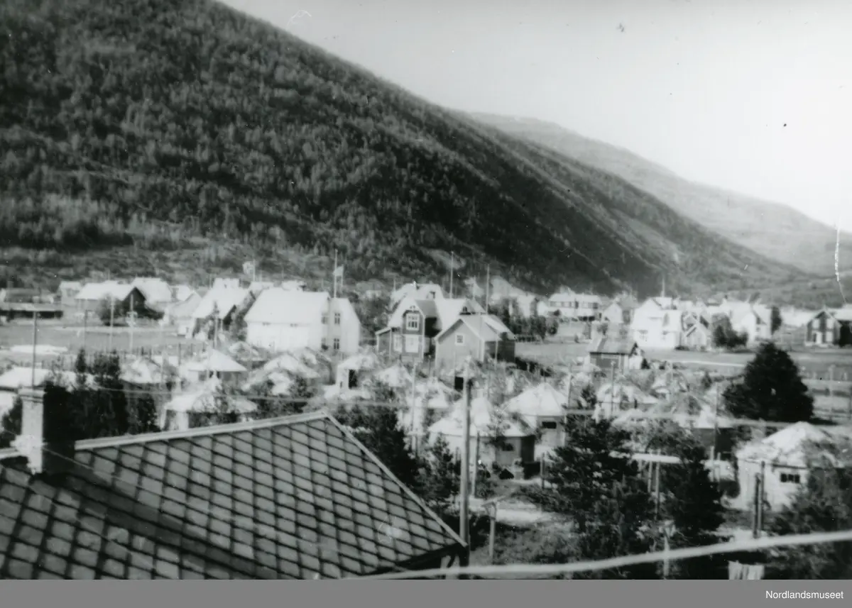FANGELEIR PÅ ROGNAN. -Nordlandsmuseet / DigitaltMuseum