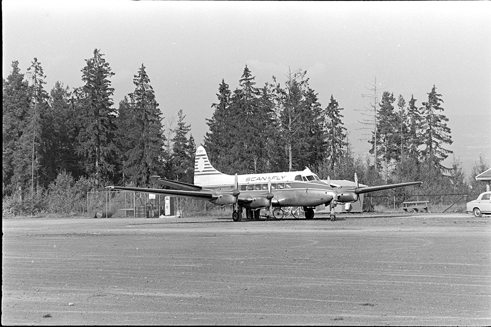 Hamar flyplass, Stavsberg, fly, hangar, Scan-fly, -Anno Domkirkeodden ...