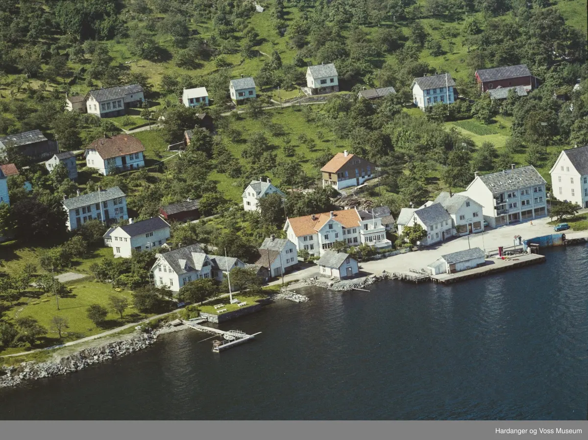 Flyfoto, Utne, Utne hotel -Hardanger og Voss Museum / DigitaltMuseum