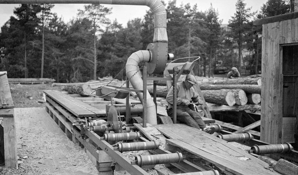 Uoverbygd sagbruk på Dovre i Oppland, fotografert i 1938. Dette er en ...