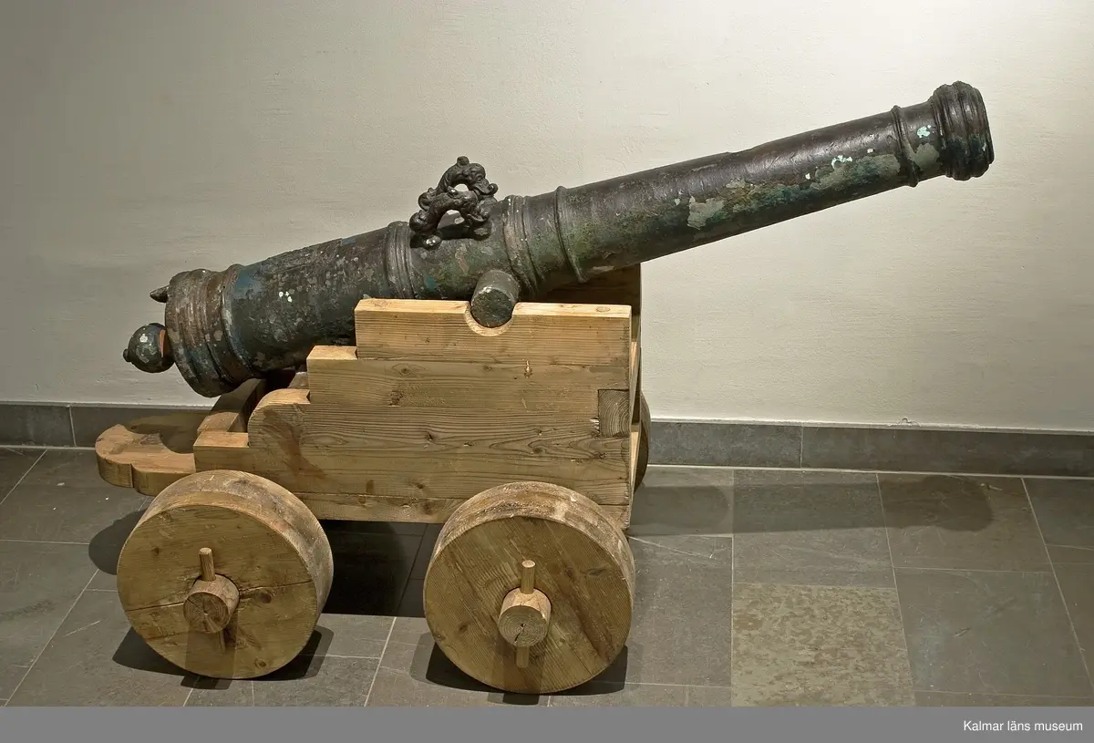 Kanon -Kalmar läns museum / DigitaltMuseum