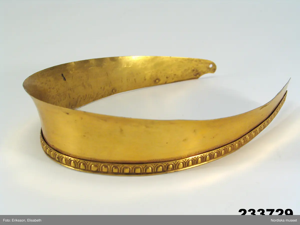Diadem -Nordiska museet / DigitaltMuseum