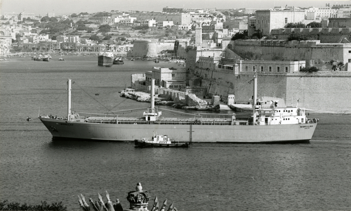 M/S 'Bismillah' (b.1971, Molde Verft A/S/ Ulstein mek. Verksted ...