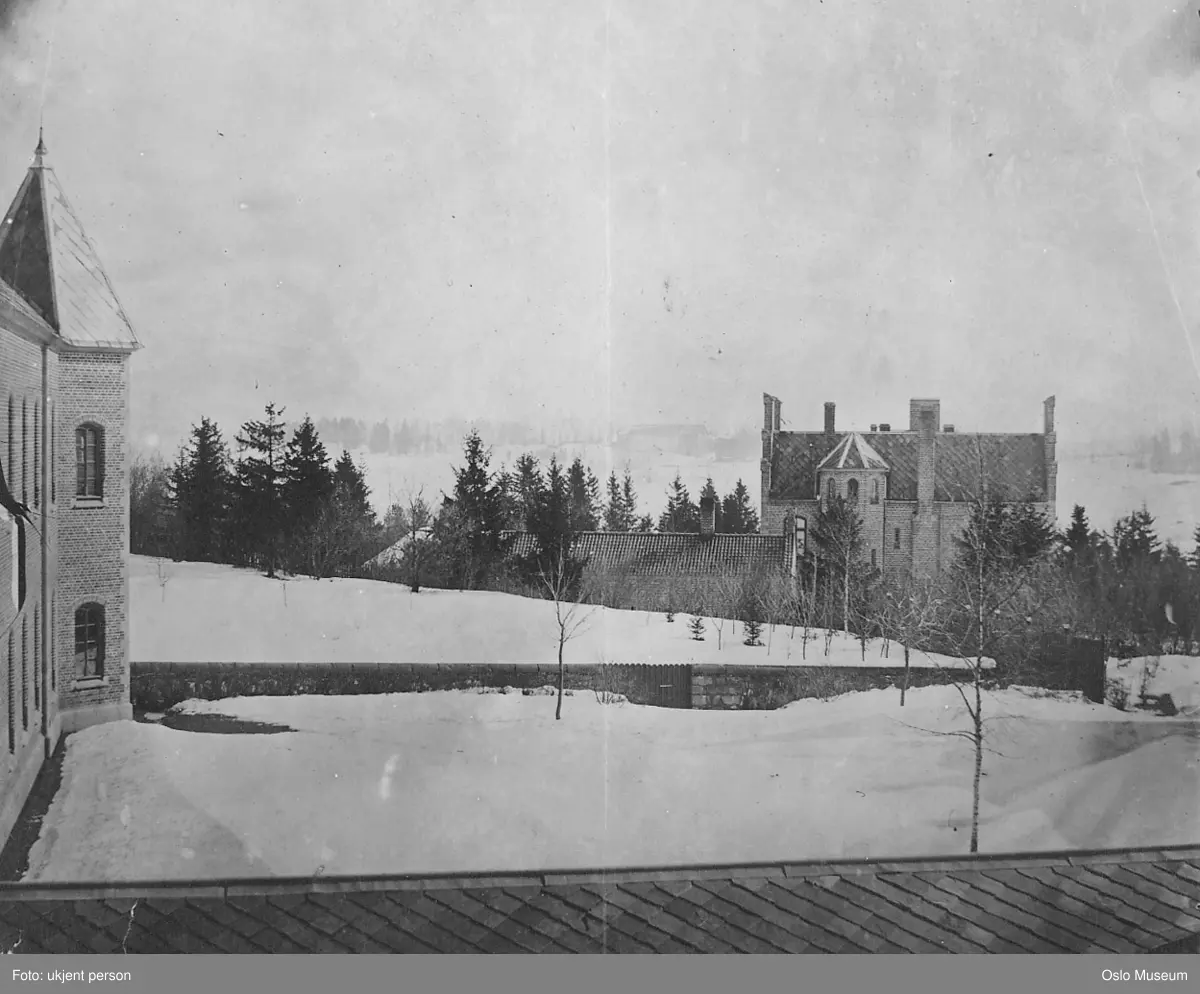 Gaustad sykehus, direktørboligen, park, snø -Oslo Museum / DigitaltMuseum