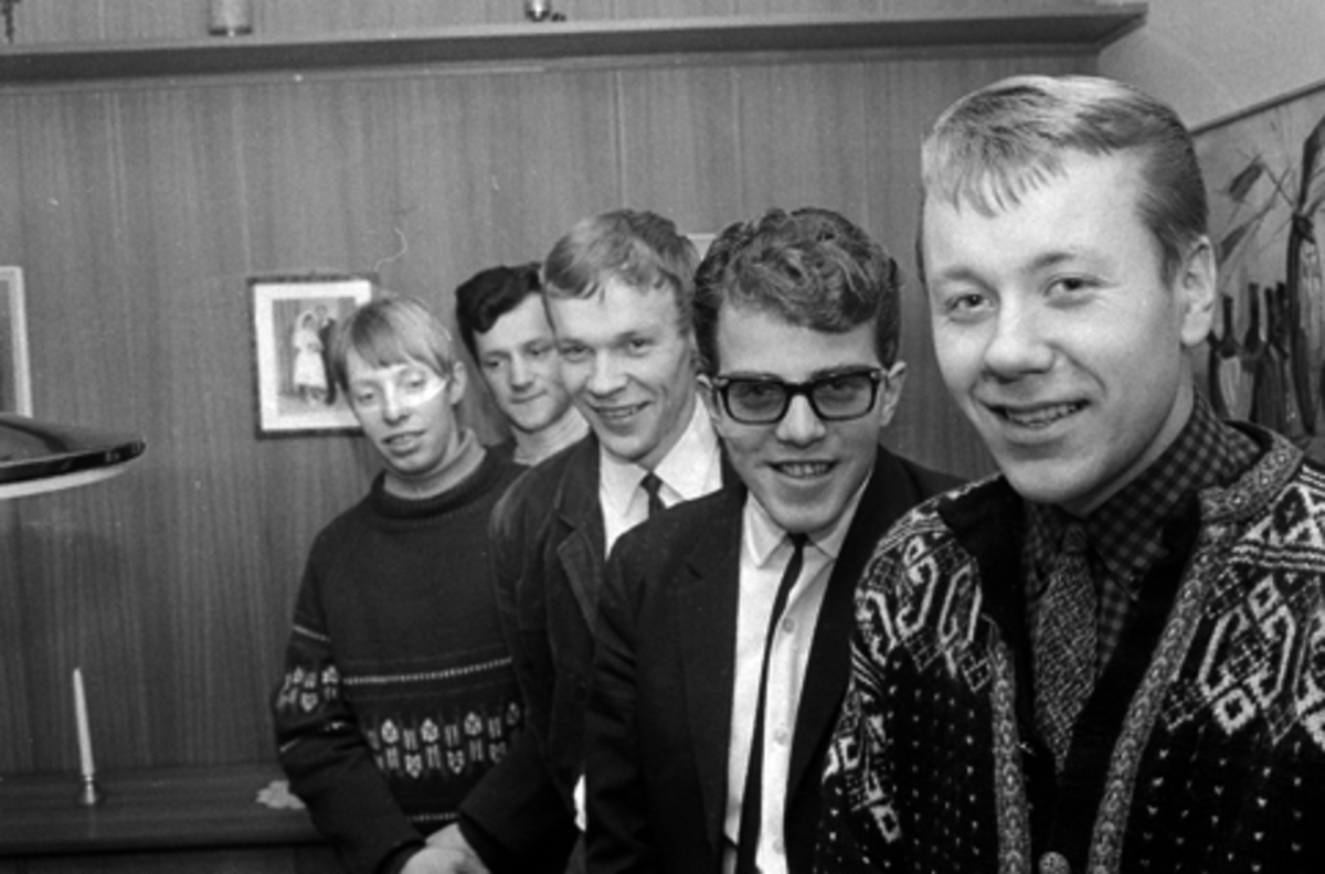 Hamar, Ole Ivars danseorkester, band, popgruppe, fra venstre: Henning ...