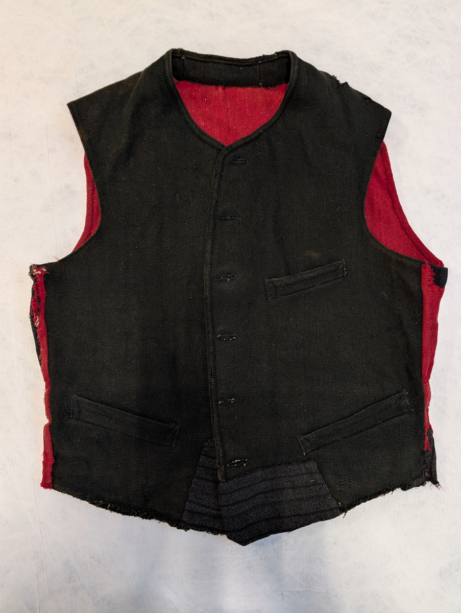 vest -Anno Musea i Nord-Østerdalen / DigitaltMuseum